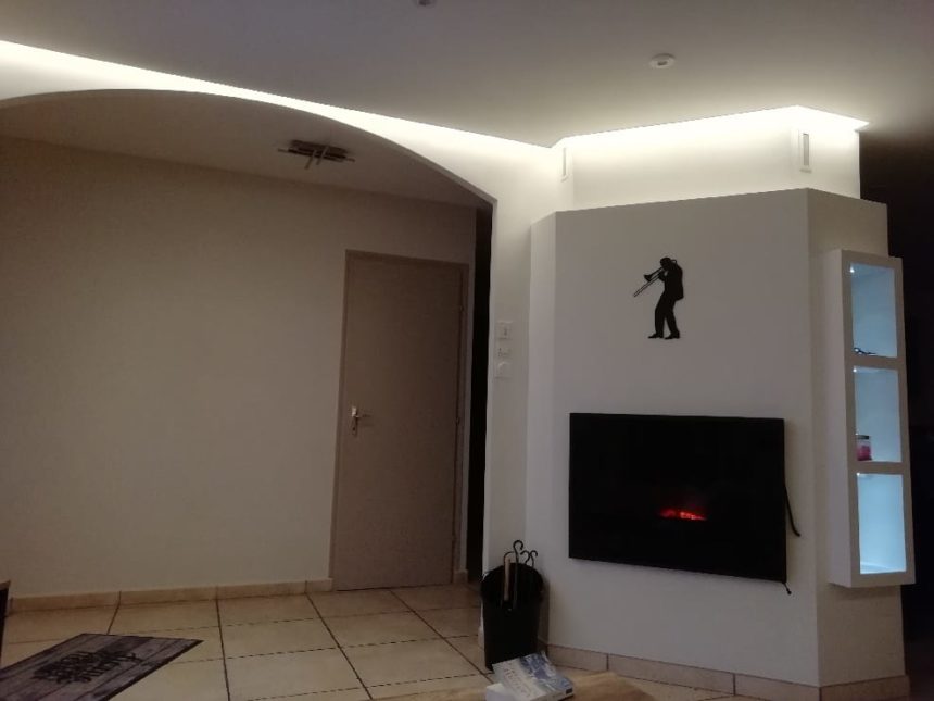 Rénovation électrique : ruban LED et spots - Activ réno